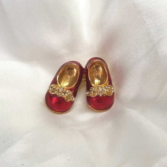 Jewelry | Vintage Little Ruby Red Gold Shoes With Bow Rhinestones ...
